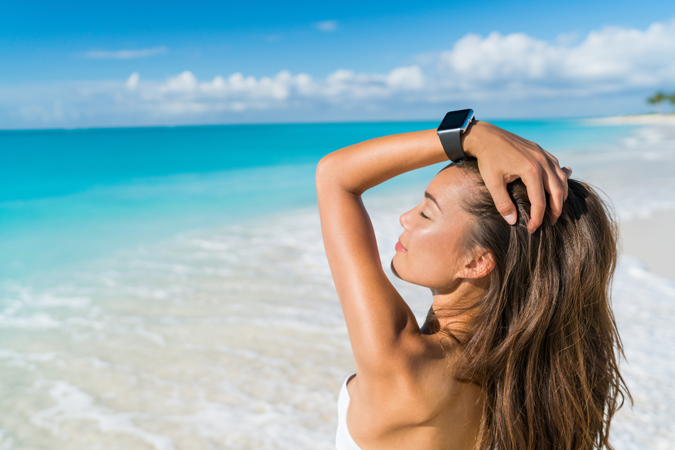 How Does A Fitness Tracker Work 